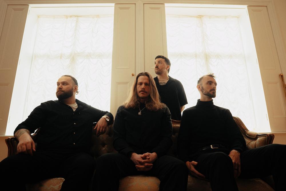 Confessions Of A Traitor – Facedown Records